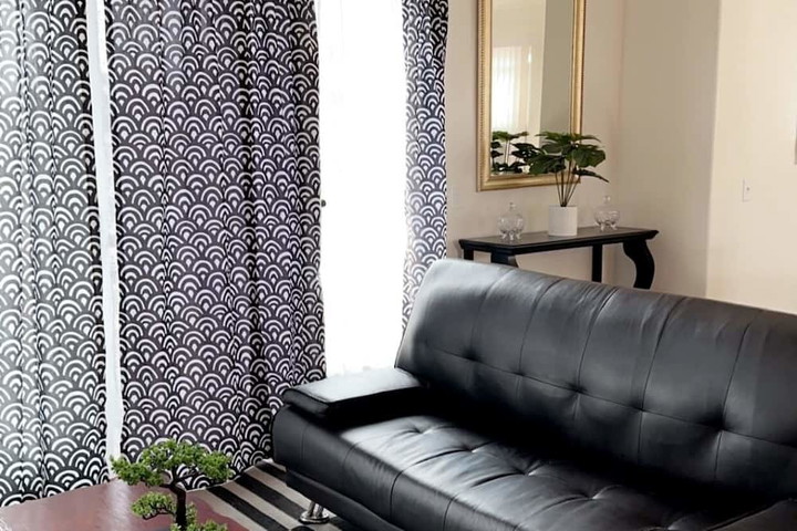 Second-story Home@ Cocovillasb Rentals 30-night Minimum - Santa Barbara, CA