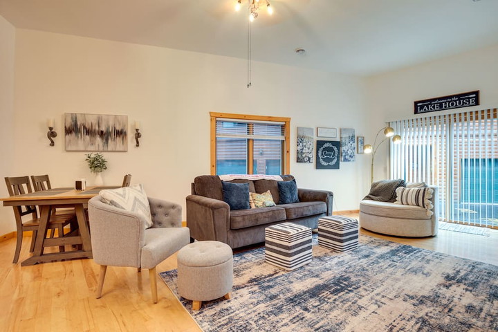 Lake Minocqua Condo W/ Shared Fire Pit! - Minocqua, WI