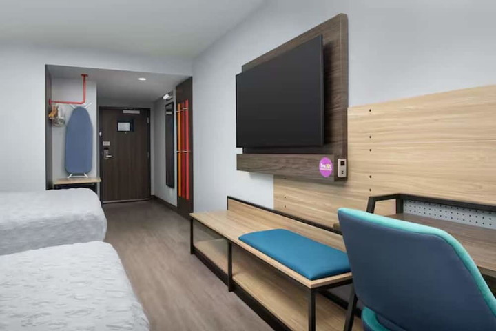 Miami Getaway | Minutes From Airport, Coral Gables & Little Havana - 2 Units - Miami