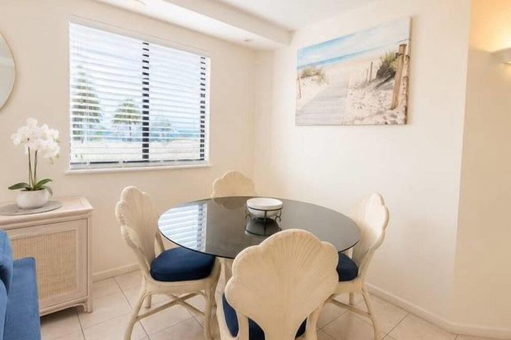 Private 2-bedroom Apartment In The Aegean Resort - Sunshine Coast