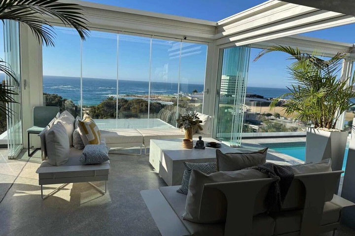 Exclusive Ocean-view Villa, 200m From The Beach - Plettenberg Bay