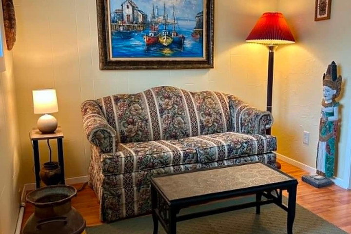 The Cozy Cottage: A Wanderer's Rest - Hot Springs, MT
