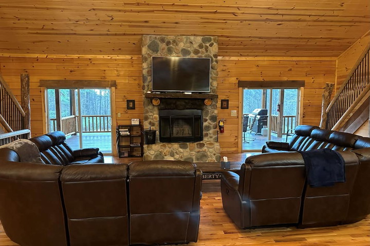 Liberty Lodge By The Inn & Spa At Cedar Falls - Ohio