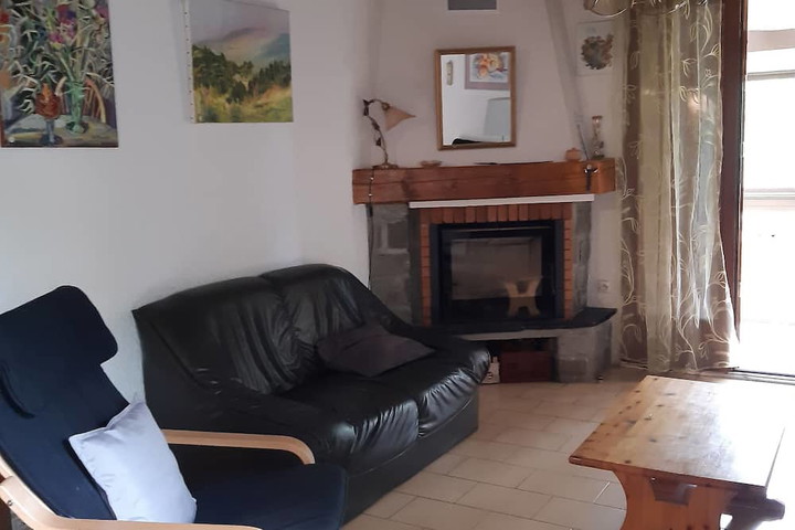 Large Self-catered Chalet, Mature Garden, All Mod Cons, South Oriented Veranda - Les Angles