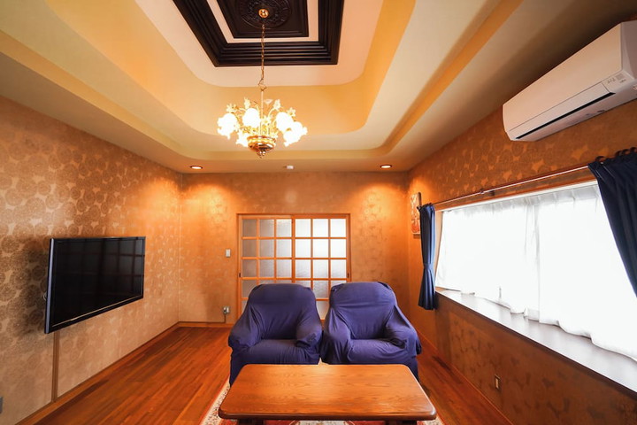 匠の技が息づく伝統的日本家屋|一棟貸切|最大7名・無料駐車場【vacationhouse朔 海街さんぽ道】 - 室戸市