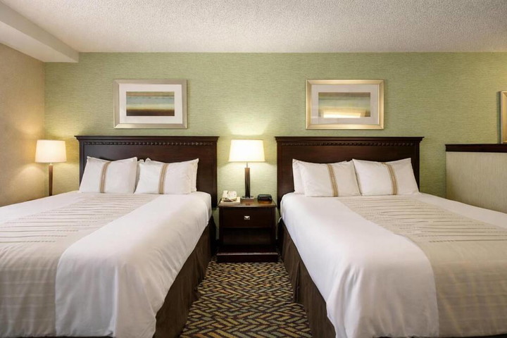 4 Pet-friendly Accommodations Near Lake Region Heritage Center | Free Parking - Devils Lake, ND