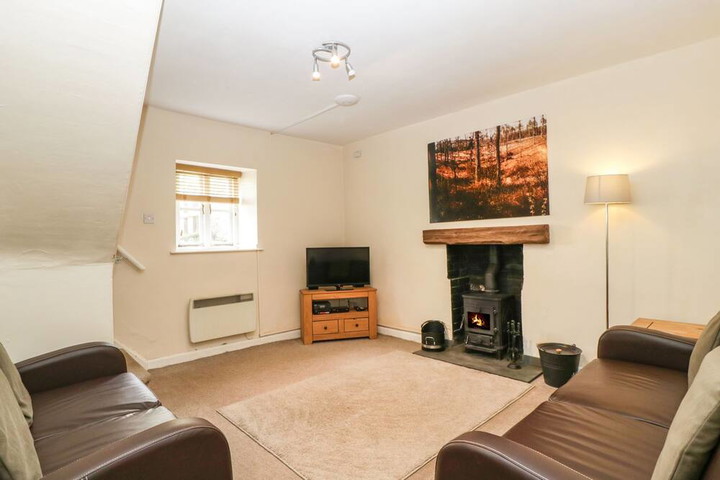 Aqueduct Cottage, Pet Friendly, With Open Fire In Penperlleni - Abergavenny