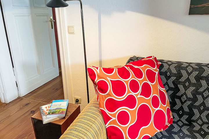 Regenbogen By Interhome - Berlin