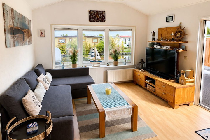 Vacation Home Right On The Water With A Private Dock | Lemmer | Dogs Welcome - Lemmer