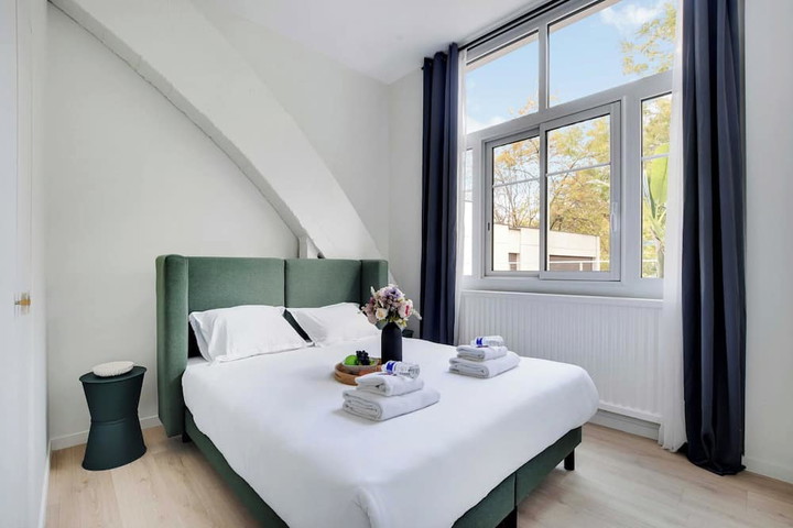 Appartement Avec Terrasse - 1br/4p - Tour Eiffel - Avenue des Champs-Élysées - Paris