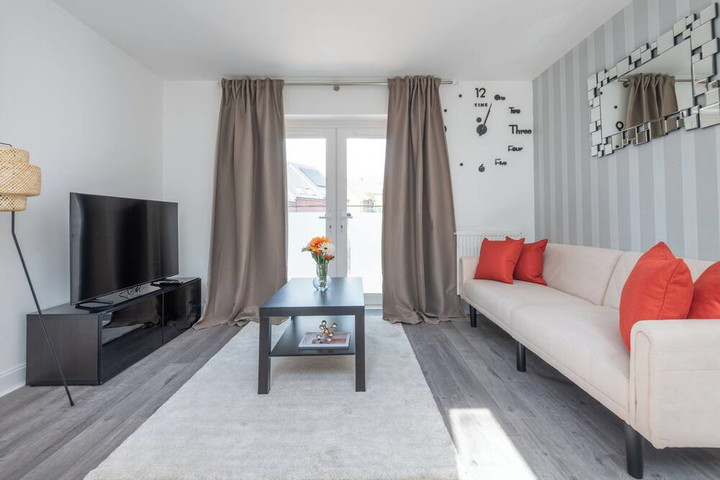 Cozy And Modern Two-bedroom Apartment - Dartford