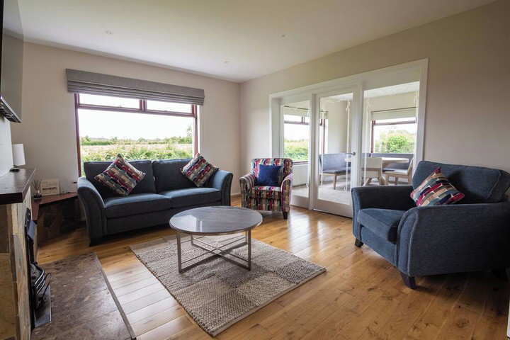 North Coast Golf Or Family Getaway  To This Peaceful, Cosy Countryside Location. - Ballymoney
