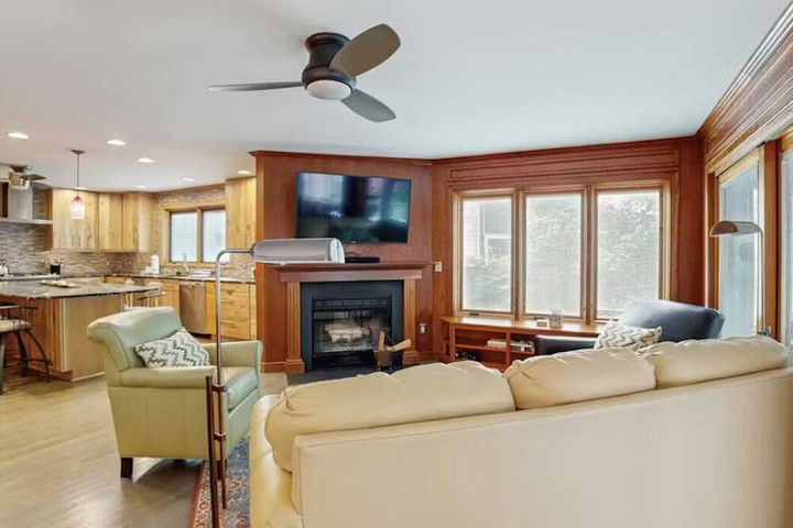2 Story Townhome-walk To Downtown Lewes! - Lewes