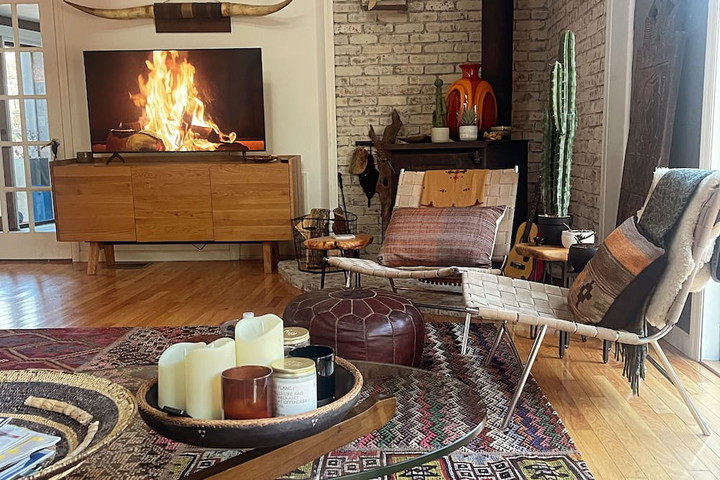 Experience Woodstock Charm While Staying In A Cozy Cabin In The Woods - Woodstock, NY