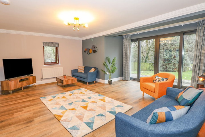 Crooklands Cottage, Pet Friendly, With Hot Tub In Crooklands - Sedbergh