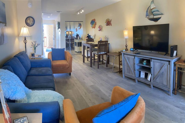 Water View Top Floor Condo For 2-fishing Pier,pool Perfect! - Navarre, FL