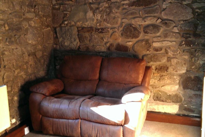 The Wee Hoose: Probably Scotland's Smallest Holiday Home - Callander