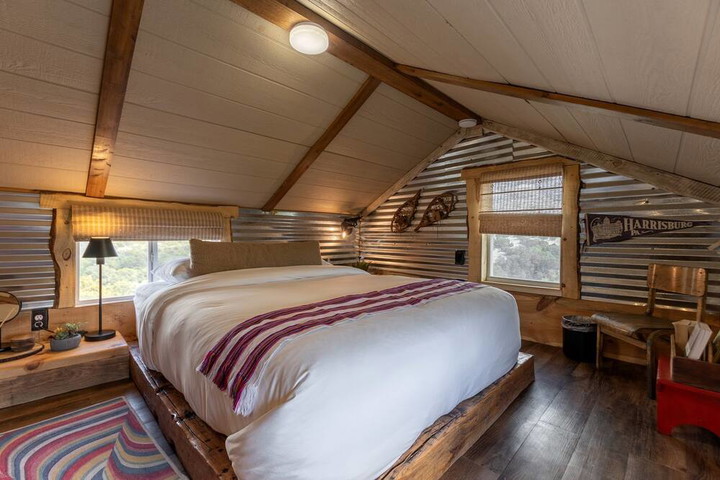 Amazing Pet-friendly Tree House For Unforgettable Escapes To Nature In Nogal, New Mexico - Nouveau-Mexique