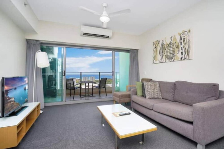 Pandanas Apt 7 (15th Fl With Harbour & City Views) - Darwin