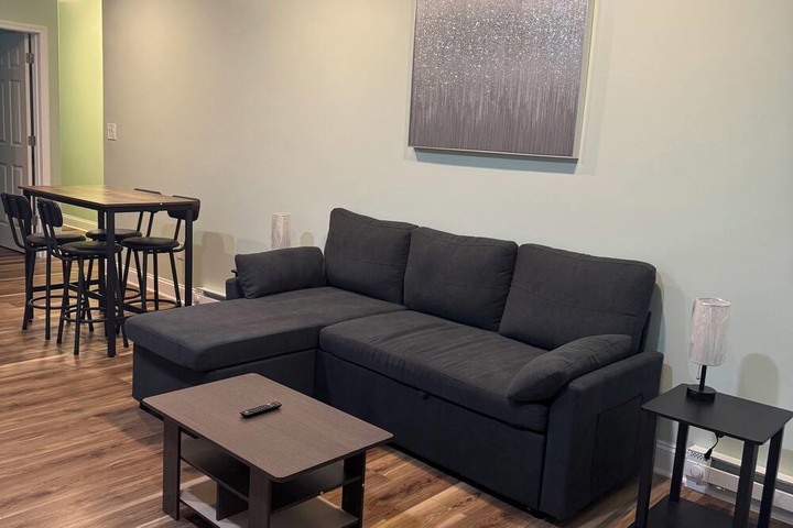 Suitable 2-bedroom Apartment With Ac In Philadelphia - Chester, PA