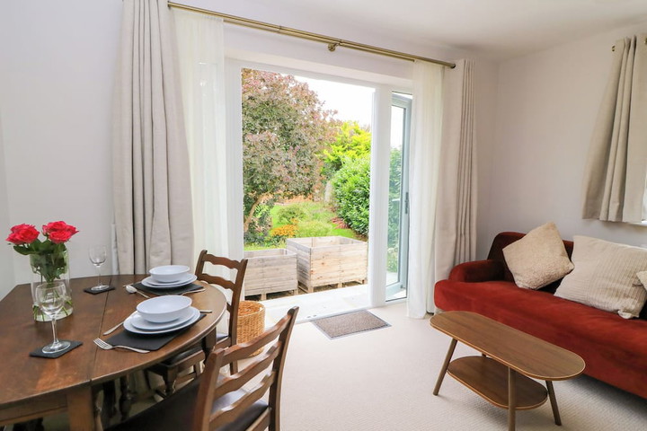 Kingswick Lodge, Family Friendly, With A Garden In Naphill - Hertfordshire