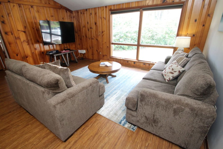 Streamside Family Friendly Accommodations Minutes From Ohiopyle! - Farmington, PA