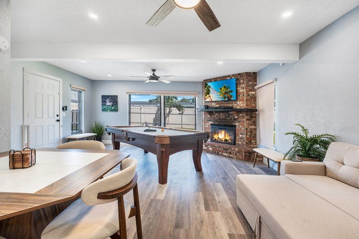 Mins To Beach + Heated Pool + Game Room - 더네딘