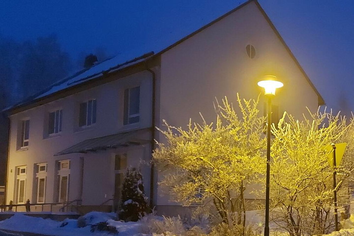 Liebevoll Eingerichtete Wohnung, Wohnen Bei Freunden - Klingenthal