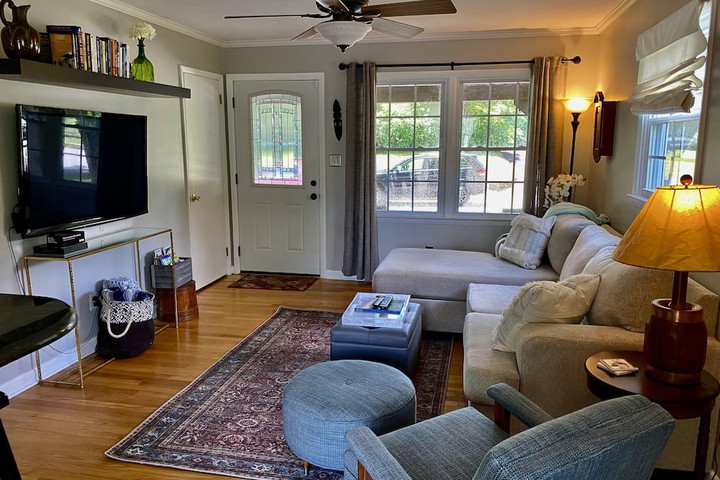 Cozy Home W/hot Tub In Trendy West Asheville! - Asheville, NC