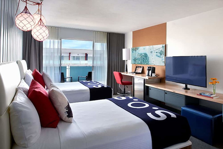 Partial Bay Stay At Zephyr | 2 Double Beds W/ Game Room & Gym Access! - San Francisco, CA