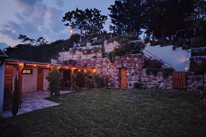 Romantic Hideaway, Private House With Jacuzzi, Sauna, Free Parking, Ac, Grill - Balatonalmádi