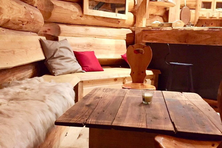 Kota Finlandais La Grotte D'orjobet - Genève