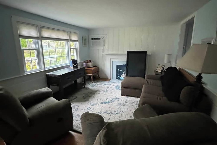 3-bedroom Cape House In South Yarmouth. - Cape Cod, MA