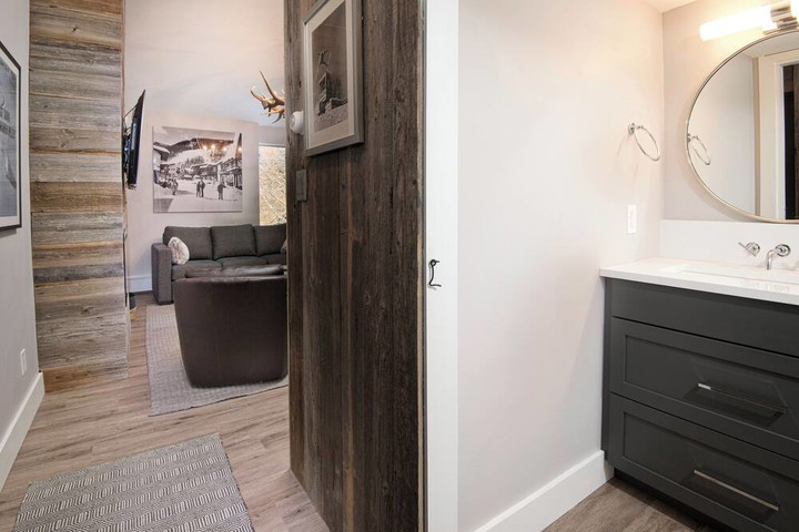 Unit10 Remodeled With Ac -New Lower Price Heart Of Vail. Walk To Gondola - Vail, CO
