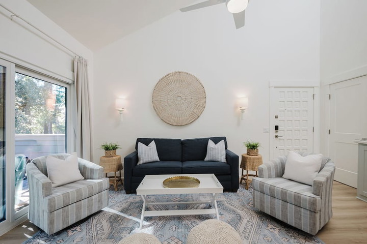 Harbour Town Villa- Immaculate And Spacious - Bluffton, SC