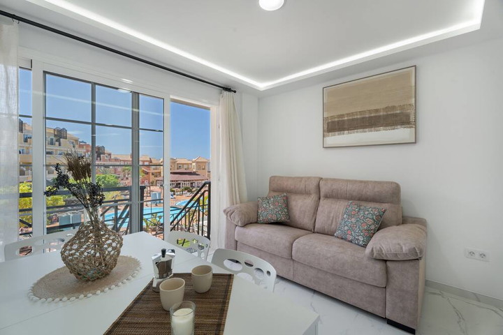 Vacation 'Granada Park S01a' With Shared Pool, Private Terrace And Wi-fi - 