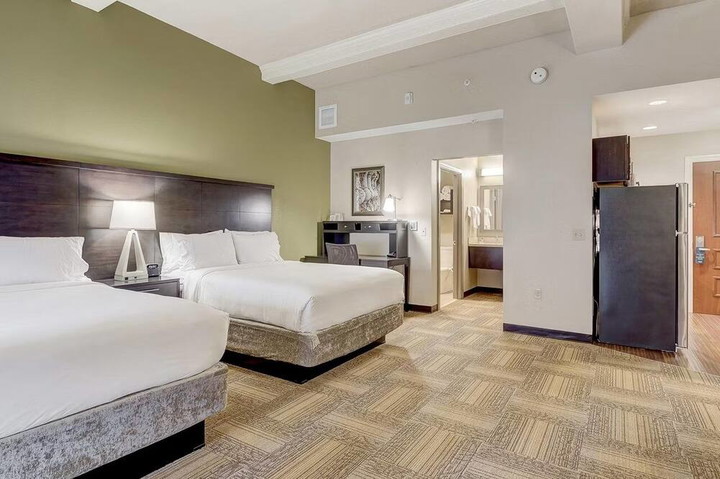 2 Unique Suites W/ Kitchen In Restored 1904 Landmark Near Museums - Baltimore, MD