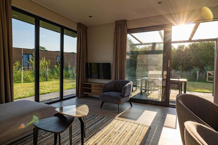 Hofvilla Amalia: Luxurious 4-person Villa With Private Garden Sauna. Plenty Of Daylight, 2 Bedrooms And Complete Tranquillity In The Achterhoek. - Winterswijk