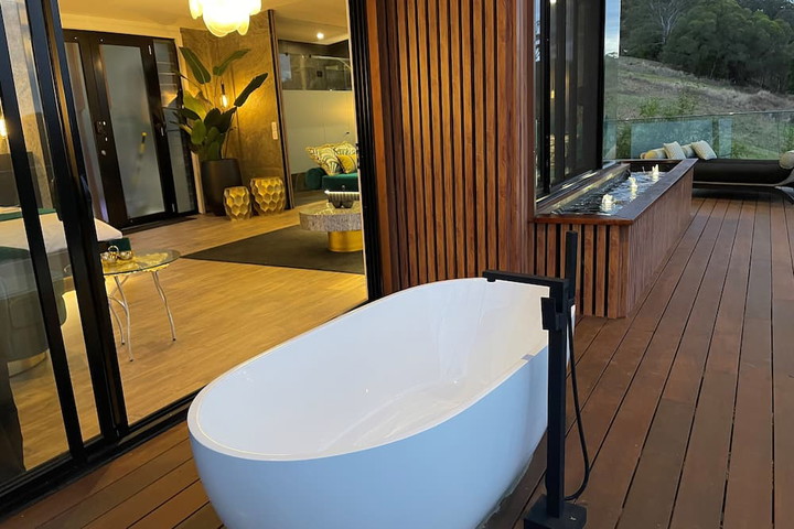 Luxurious Villa At On Eagle Wings Mountain Retreat & Spa With Breakfast Included - Beechmont