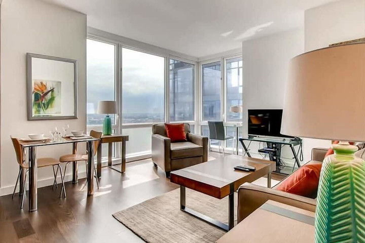 Midtown West 1 Deluxe Br Downtown/river Views | In-unit W/d - 紐約, NY