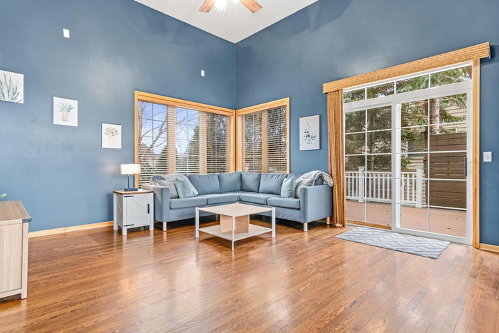 Wonderful Home In Prime Rosemount Location. - Lakeville, MN