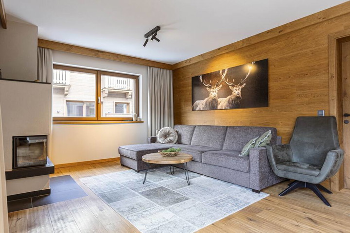 Chalet With 4 Bedrooms - Lermoos