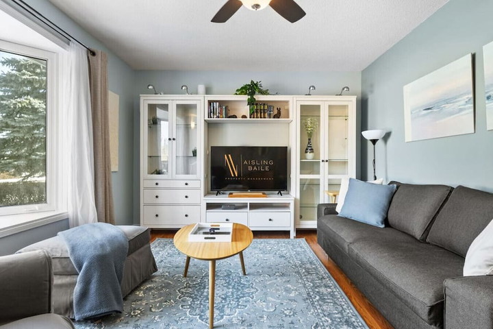 Blackfalds Bungalow | Outdoor Fire Pit | Central - Lacombe