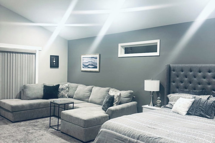 Cozy 1bedroom/1 Bath/couch In Cozy Bismarck-close To Airport -Over Looking Water - Bismarck, ND
