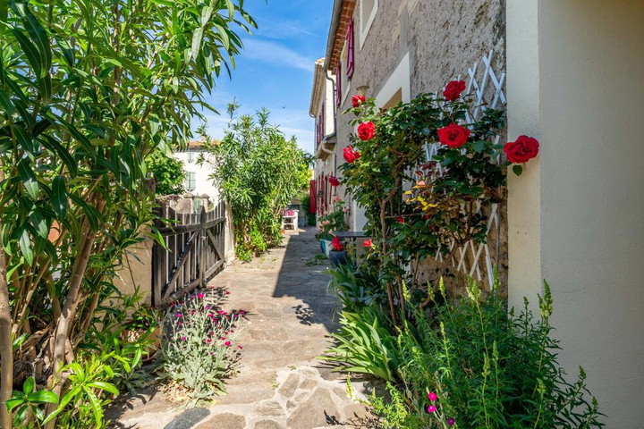 Room 'Galet' With Shared Terrace, Wi-fi And Air Conditioning - Béziers