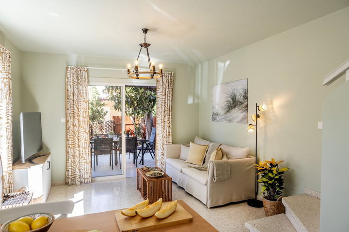 Larnaca Oneiro Seaside Villa - Larnaca