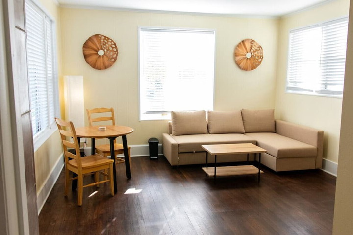 New Listing! In The Heart Of Jax Beach - Jacksonville Beach, FL