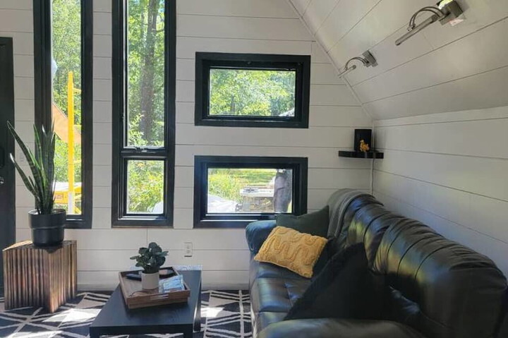 Cozy+romantic Modern A-frame-4 Acres W/fireplace - 미네소타