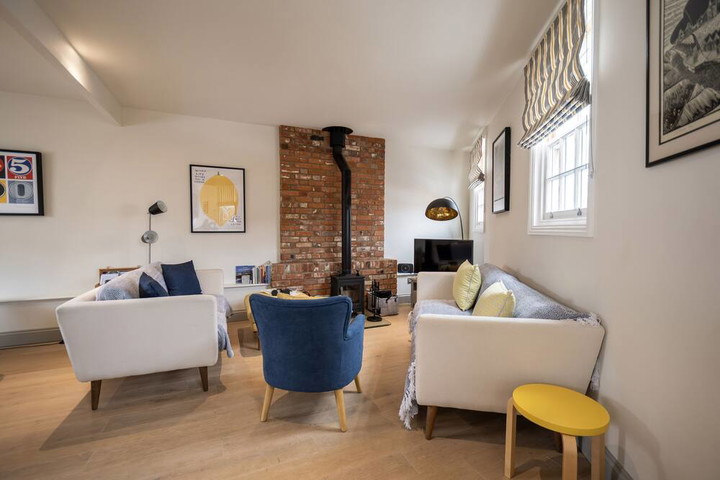 The Cornstore -  A House That Sleeps 6 Guests  In 3 Bedrooms - Southwold
