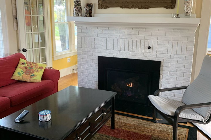 Village Of East Davenport Retreat - Davenport, IA